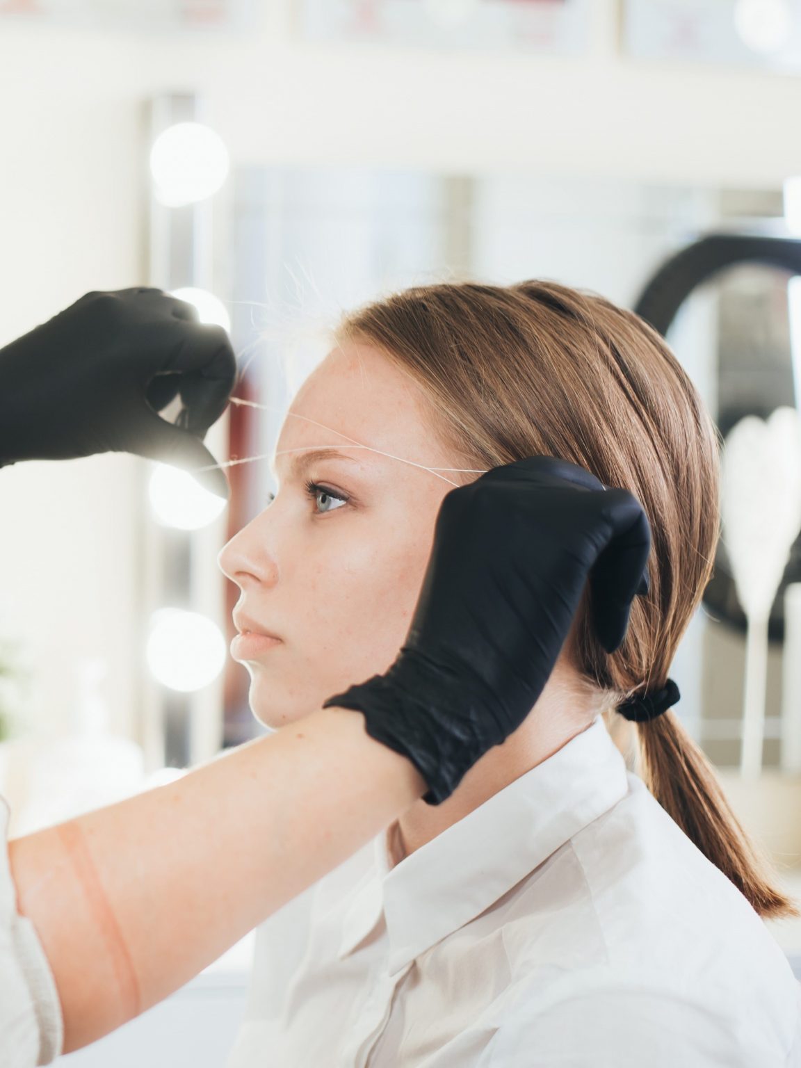 How to Perform Eyebrow Threading | HESStudios